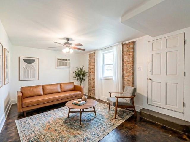 211 1/2 Audubon St, New Orleans, LA 70118