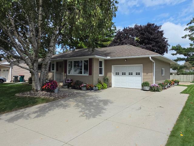 211 6th Street SW