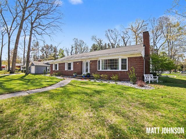 211 Country Club Road