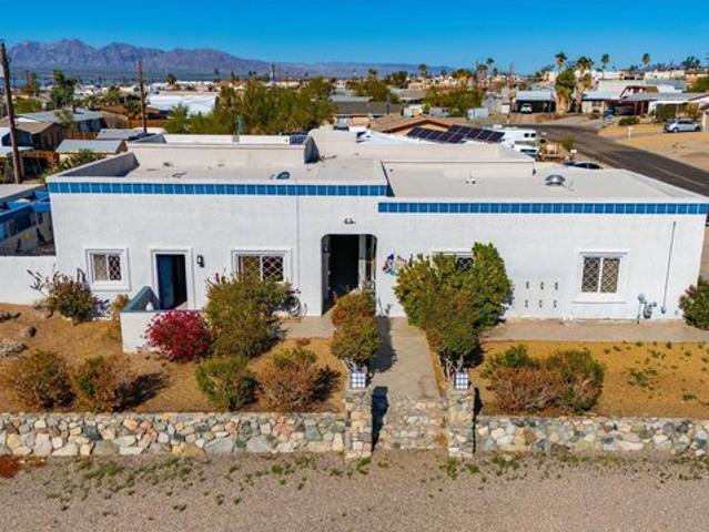 211 Columbine Dr, Lake Havasu City, AZ 86403