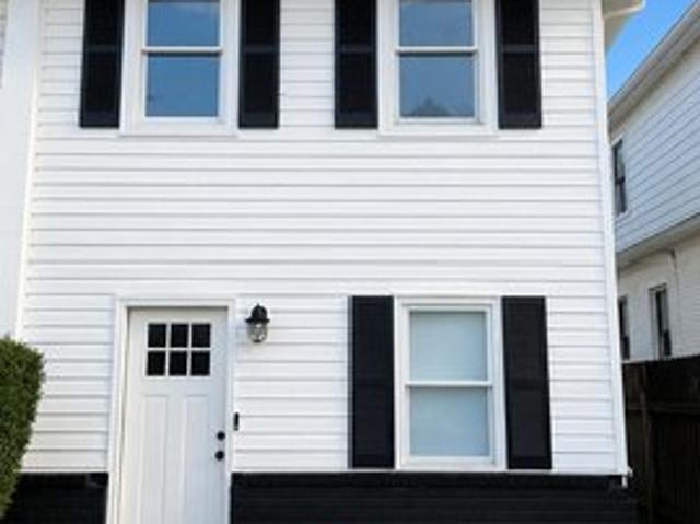211 Congress St Apt B, Charleston, SC 29403