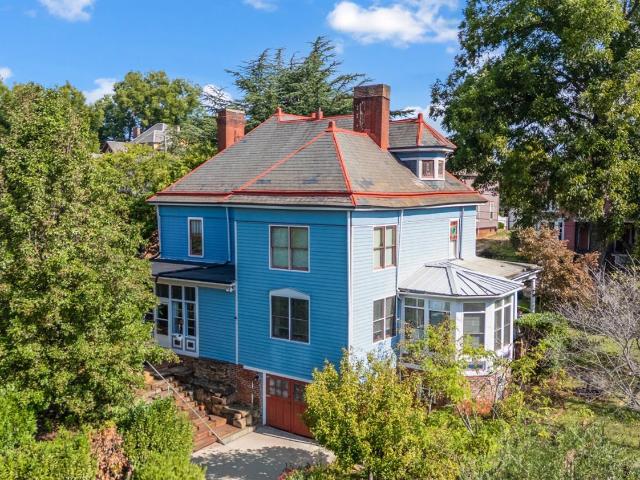 211 Cabell Street
