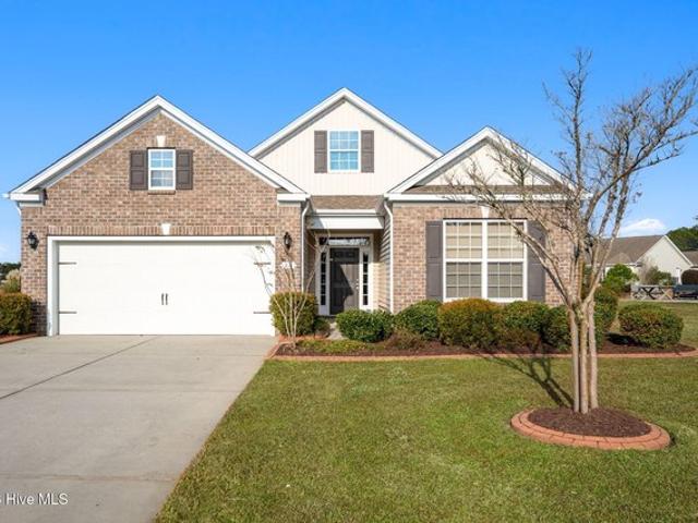 211 Cable Lake Cir, Calabash, NC 28467