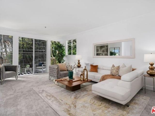 211 California Ave Unit 401, Santa Monica, CA 90403