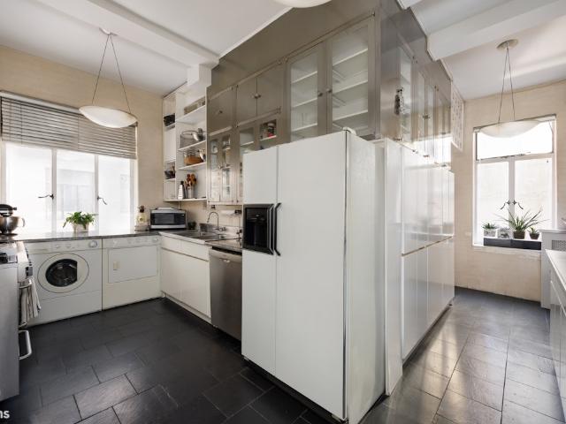 211 Central Park West, New York, NY