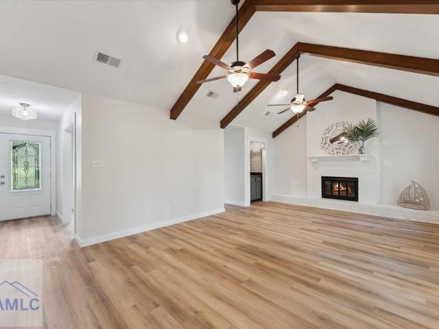 211 Cherokee Trail