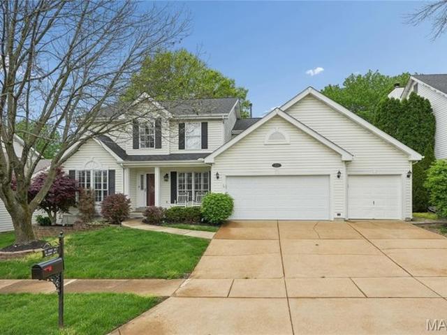 211 Cherry Hills Meadows Dr, Wildwood, MO 63040