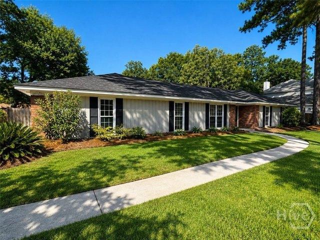 211 Christie Rd, Savannah, GA 31410