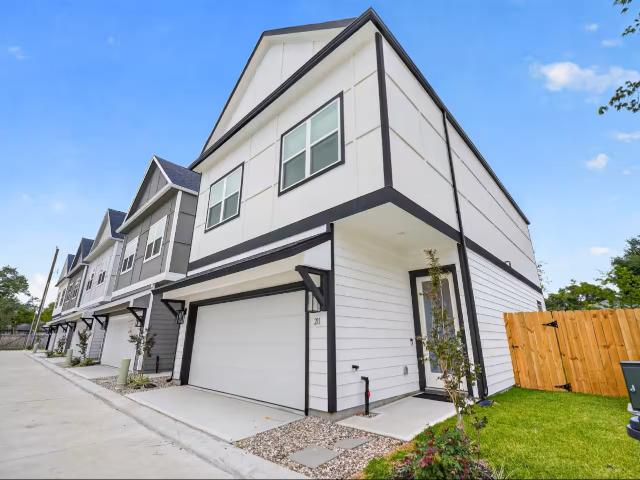 211 Clark Meadows Lane