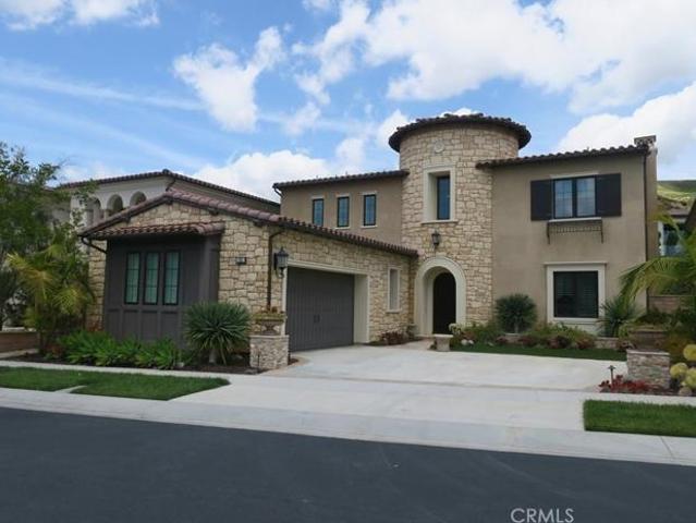 211 Clear Falls, Irvine, CA 92602