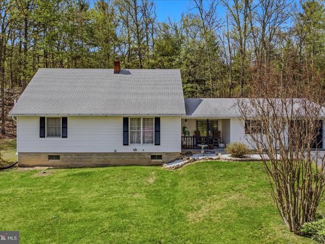211 Crestview Lane