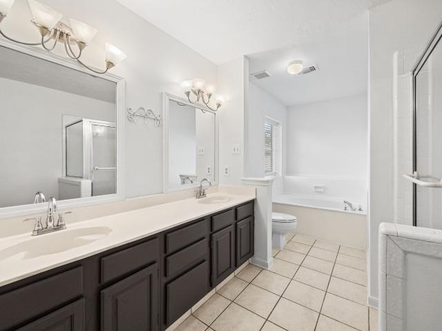 211 Aberdeen St, Stafford, TX 77477 | MLS #91849