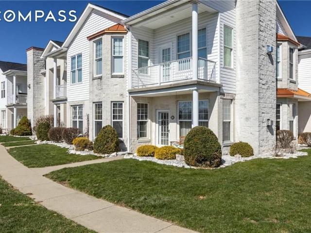 211 Adams Pointe Blvd 10, Mars, PA