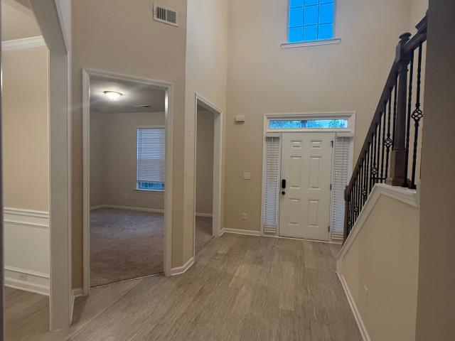 211 Alderleaf Court