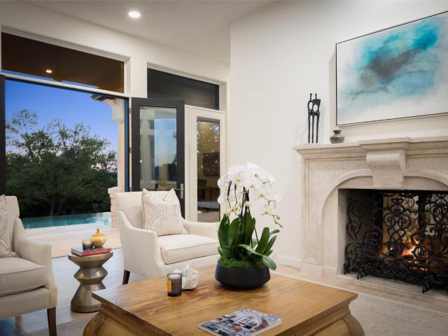 211 bella cima dr