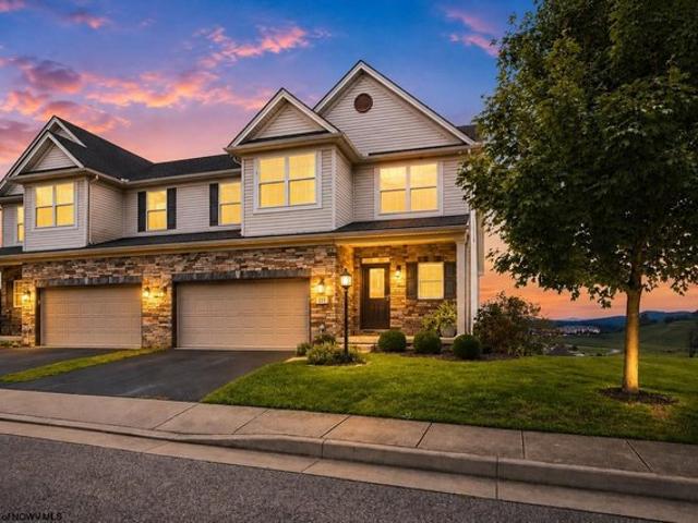 211 Berkshire Cir, Bridgeport, WV 26330