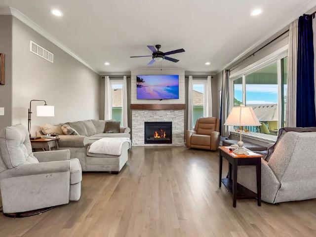 211 Broadmoor Drive