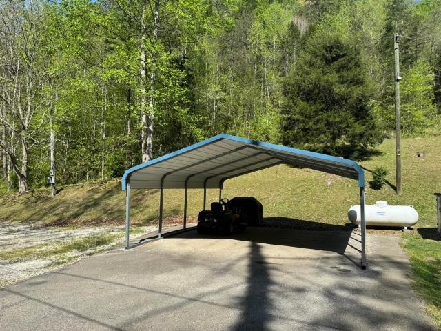 211 Buzzard Fork Road