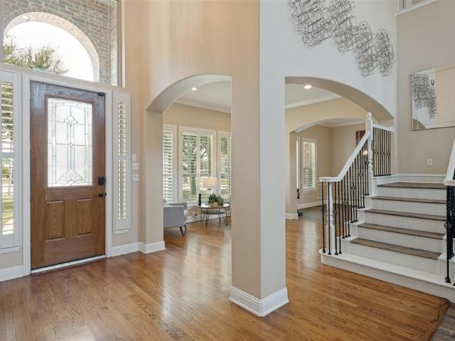 211 Bush Circle