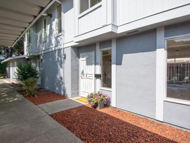 211 Del Luz Ct, Fairfield, CA 94533