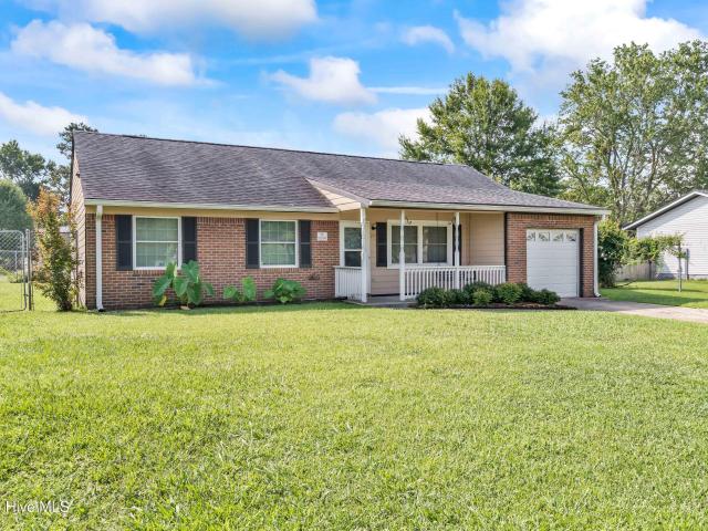 211 Dennis Rd, Jacksonville, NC 28546 | MLS #100566 | Compass