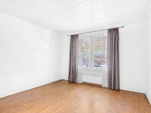 211 E 56TH Street