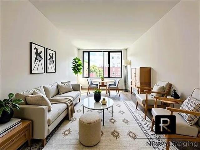211 E 13th St Apt 6D, New York, NY 10003