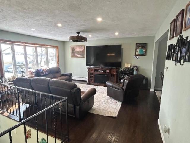 211 E 10th Ave, Roselle, NJ 07203 | MLS #4007 | Compass