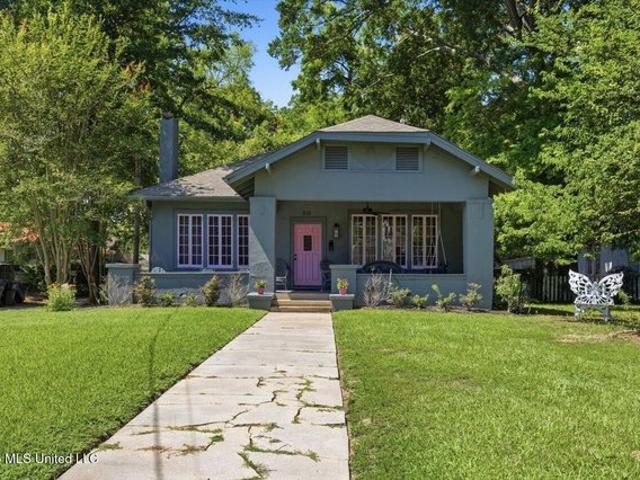 211 E Center St, Canton, MS 39046