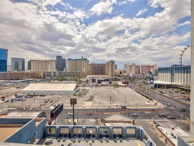 211 E Flamingo Road 1018