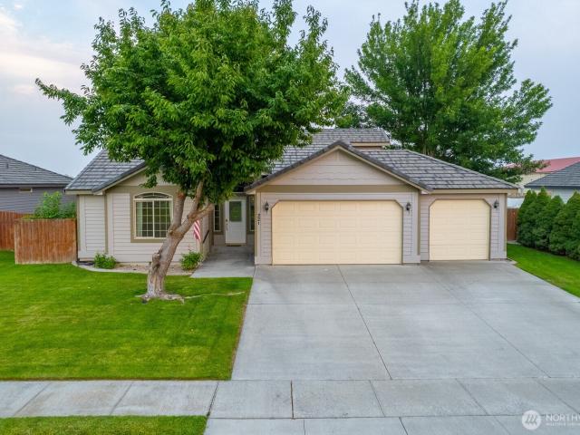 211 E Inglewood Drive