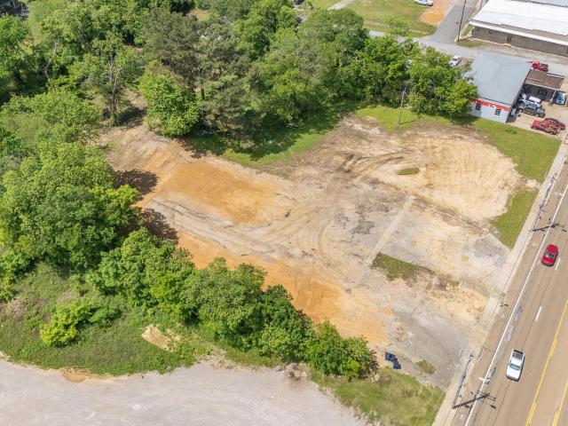 211 E Main St, Adamsville, TN 38310 | MLS #10197