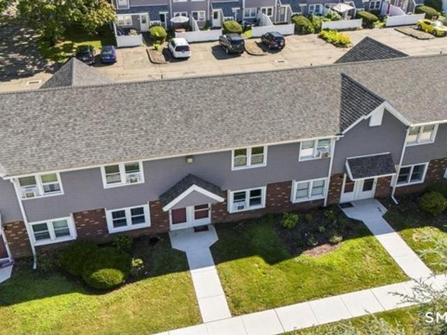 211 E Main St Unit C28, Branford, CT 06405