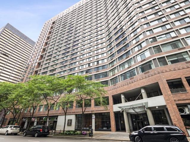 211 E Ohio St Apt 817, Chicago, IL 60611