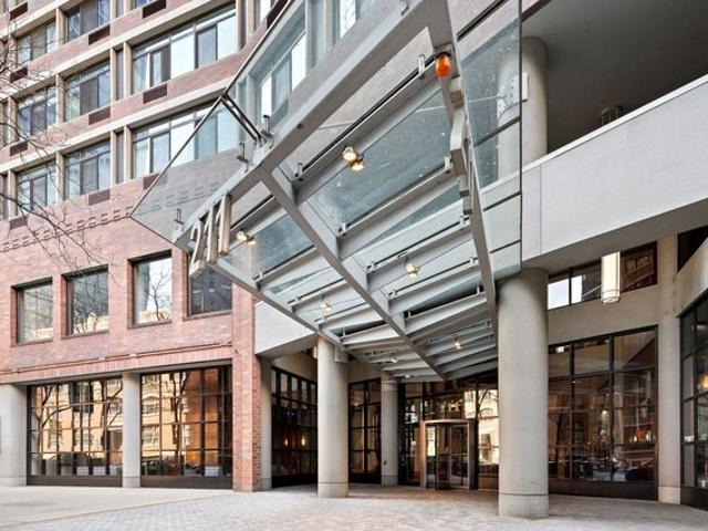 211 E Ohio St Apt 2915, Chicago, IL 60611