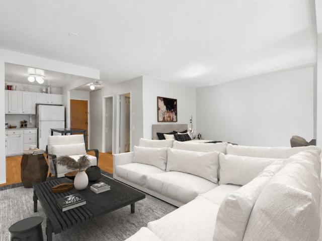 211 E Ohio Street # 2611