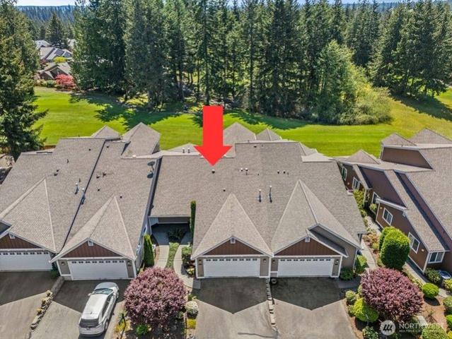 211 E Sterling Dr Unit B4, Allyn, WA 98524