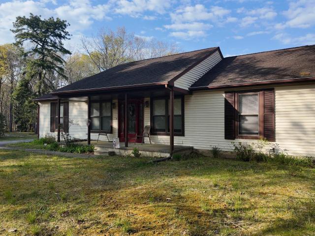 211 E Sturbridge Ct