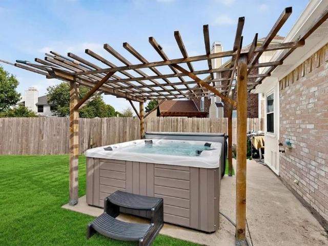 211 Ember Glen Drive