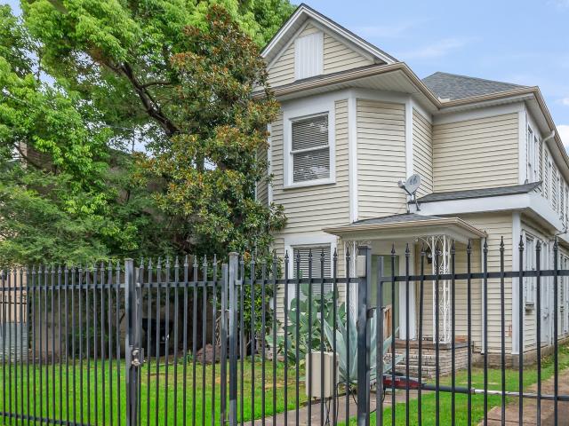 211 Emerson Street