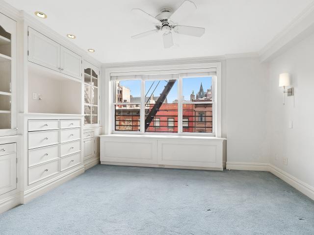 211 East 18th Street, Unit 4RS | Compass