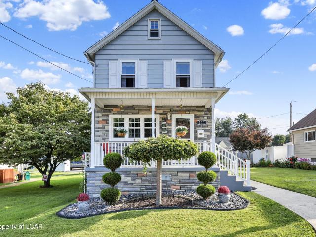 211 Elm Street