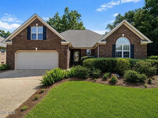 211 Estuary Ct, Winnabow, NC 28479