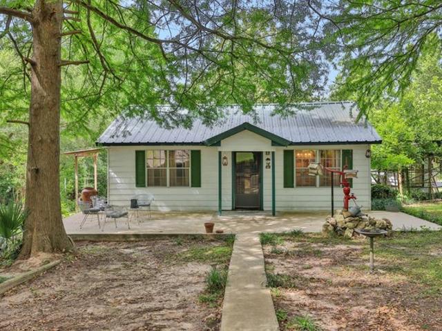 211 FM 224 Rd, Coldspring, TX 77331