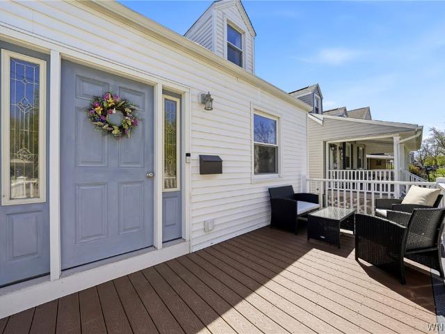 211 Fairfield Avenue