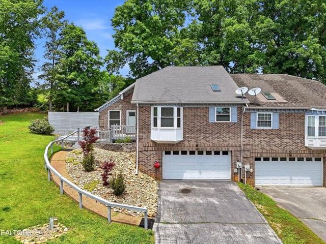 211 Farmington Trl, Kingston, TN 37763