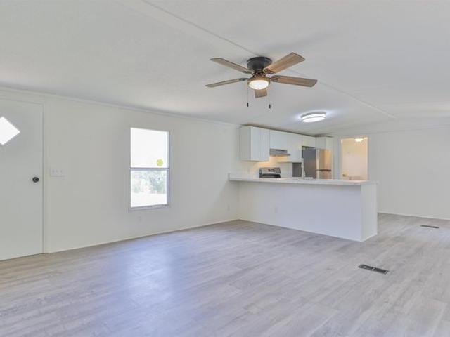 211 Federal Ln, Prosperity, SC 29127