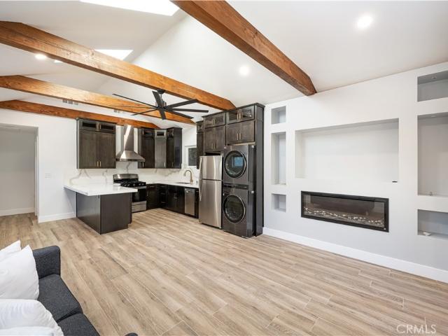 211 Florence Place A