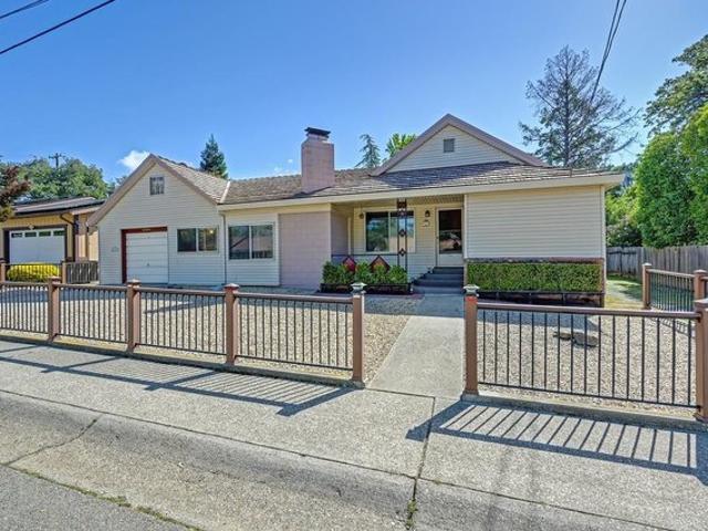 211 Katherine Way, Auburn, CA 95603