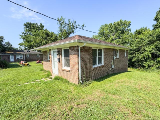 211 Hayes St